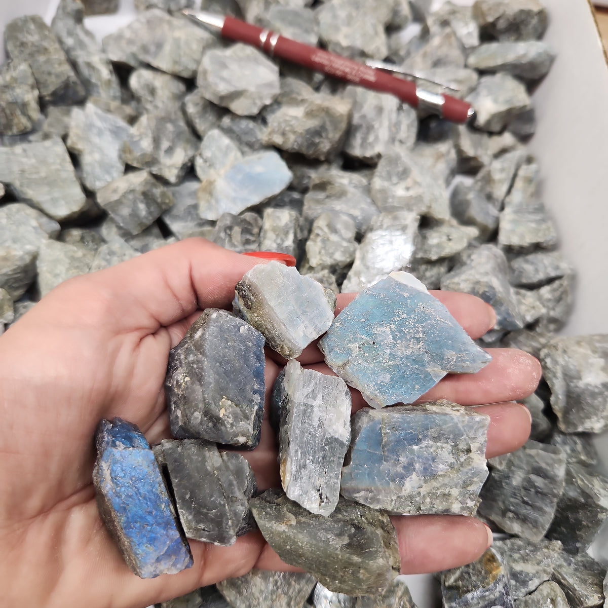 Labradorite Small Pieces - 1 pound – RoughStone.Rocks LLC