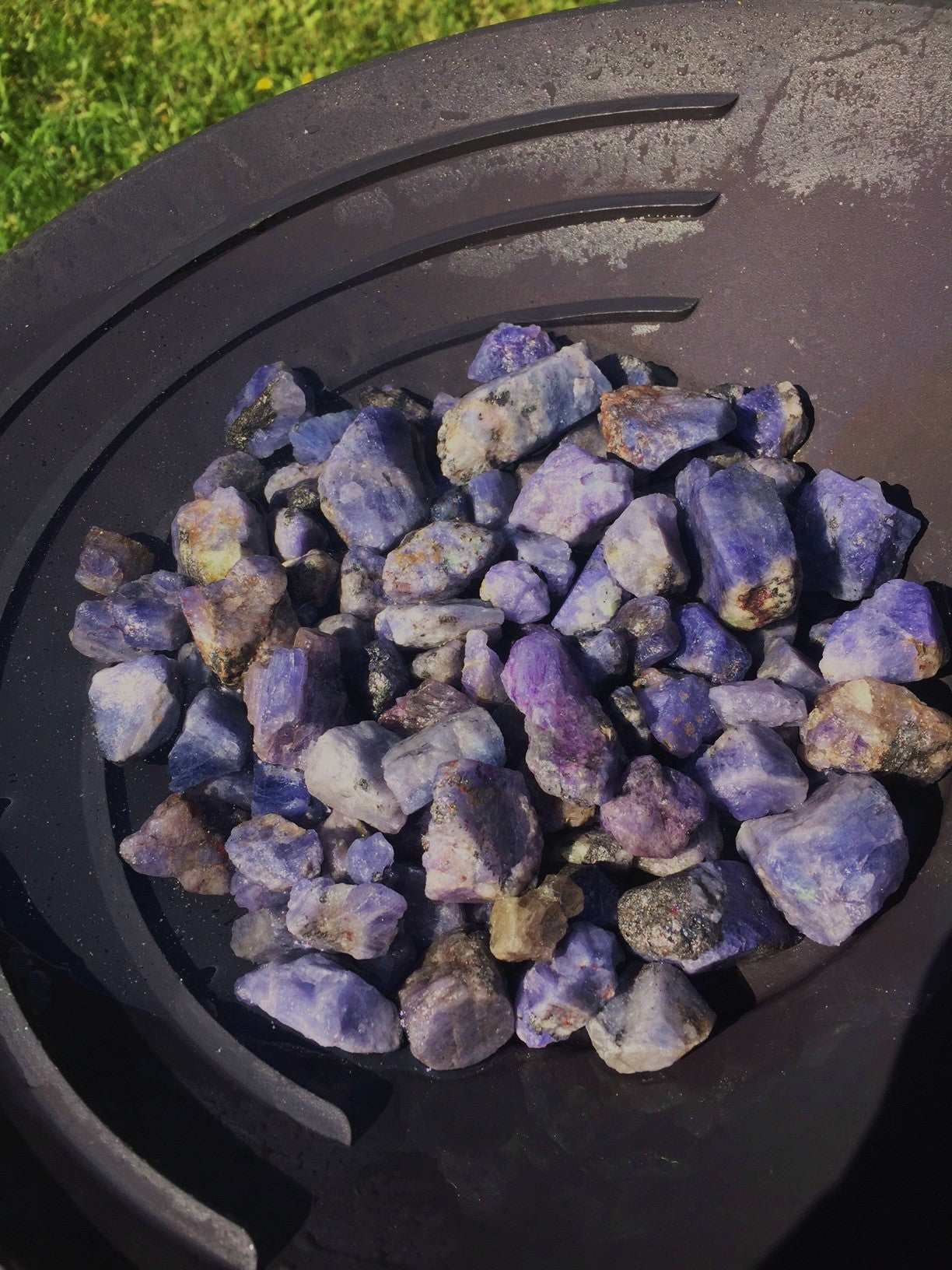 Tanzanite - Tanzania - 25 grams – RoughStone.Rocks LLC